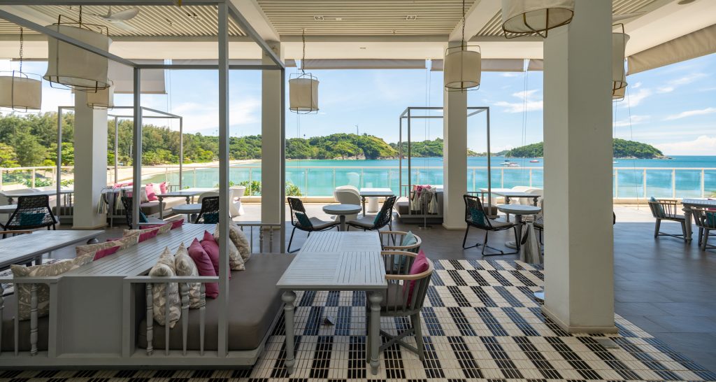 Oceanside Dining on the South Coast - Exotiq